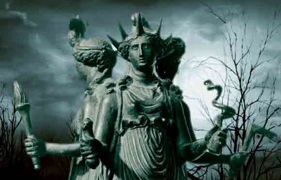 A Simple Devotional for Hekate – Magick From Scratch